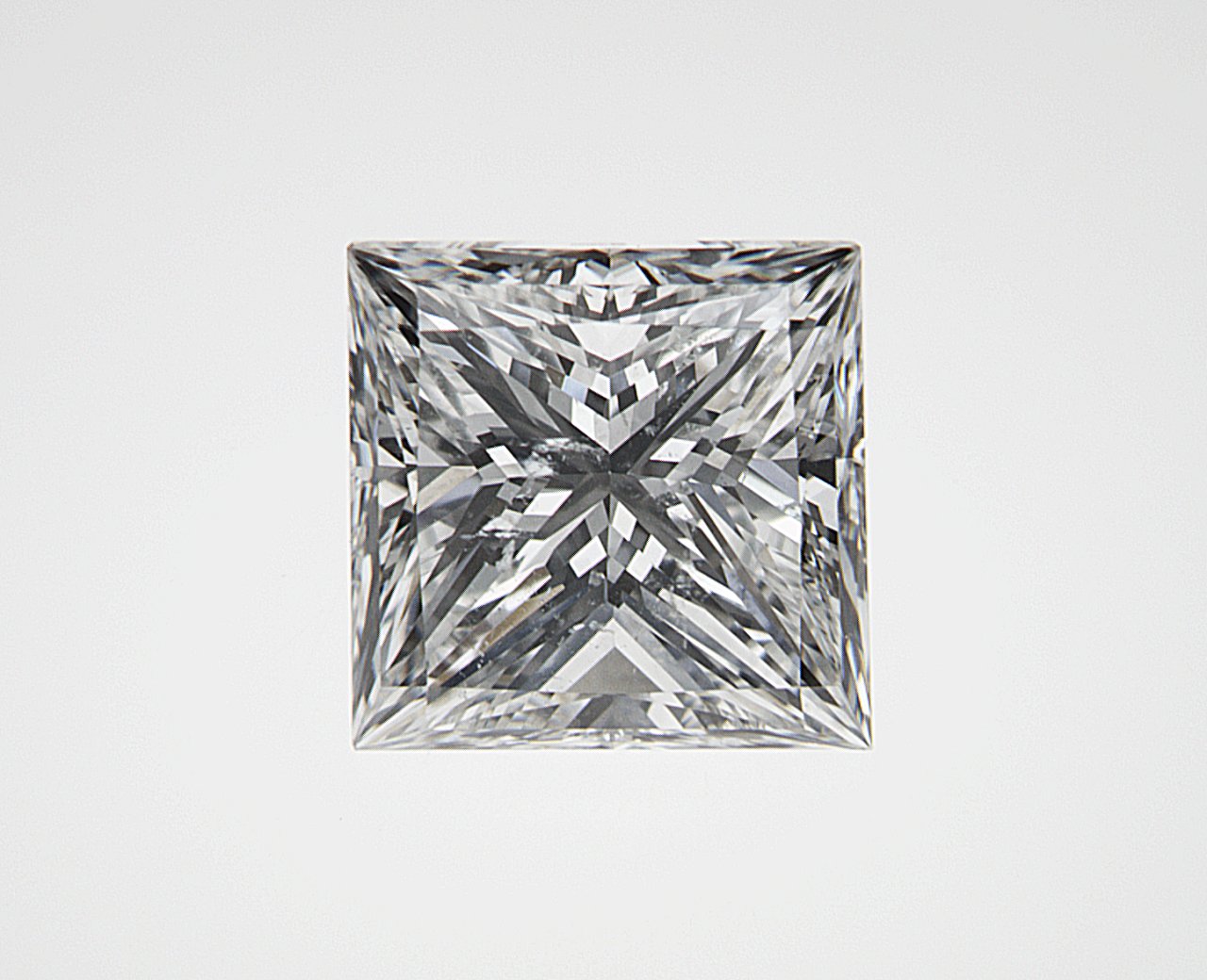 Shop Mined Square Shape Diamond Loose Stone Certified Canada